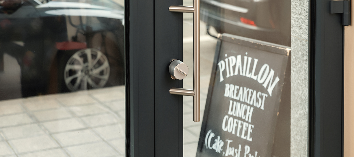 LockGuard™ Digitales Türschloss im Verisure Hausalarm